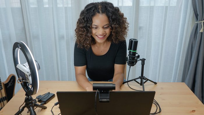 LIGHT 10 - Simplify | Amplify