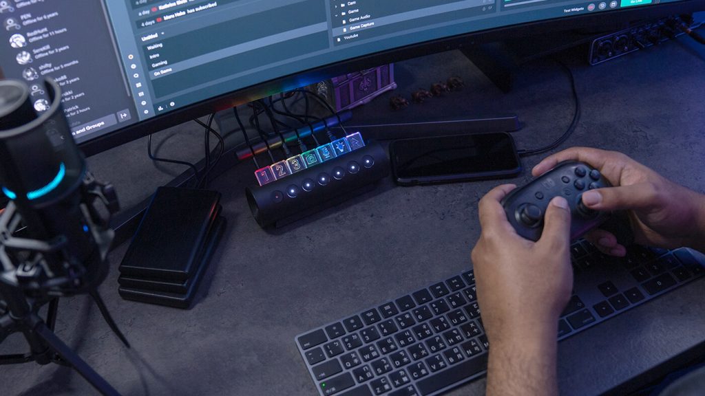 HUB CTRL 7 - Simplify | Amplify